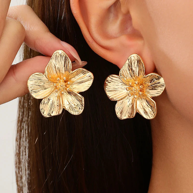 huge earrings studs